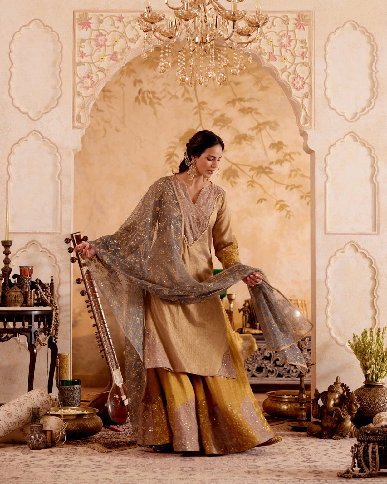 SURMAYI raag Nepali-set of 3 ( kurta, sharara & dupatta) – Naaz By Noor