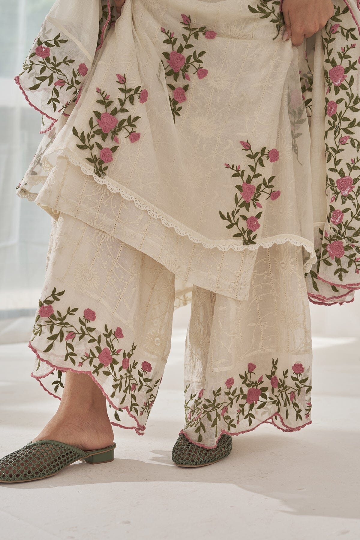 GULABSA BAANO-set of 3 ( kurta,sharara & dupatta) - Naaz By Noor