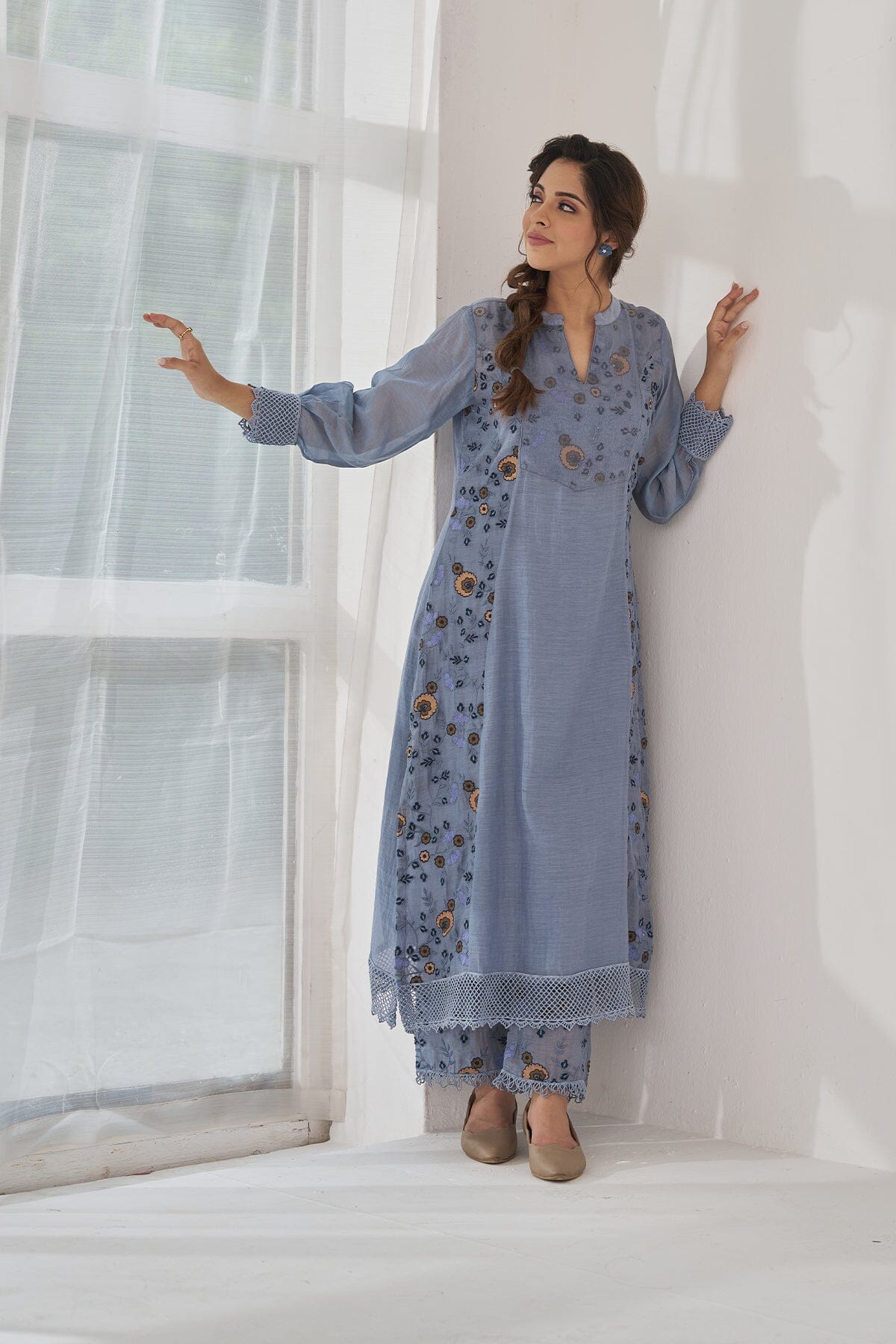 MUSKAAN BAANO-set of 3( kurta, pant & dupatta) - Naaz By Noor