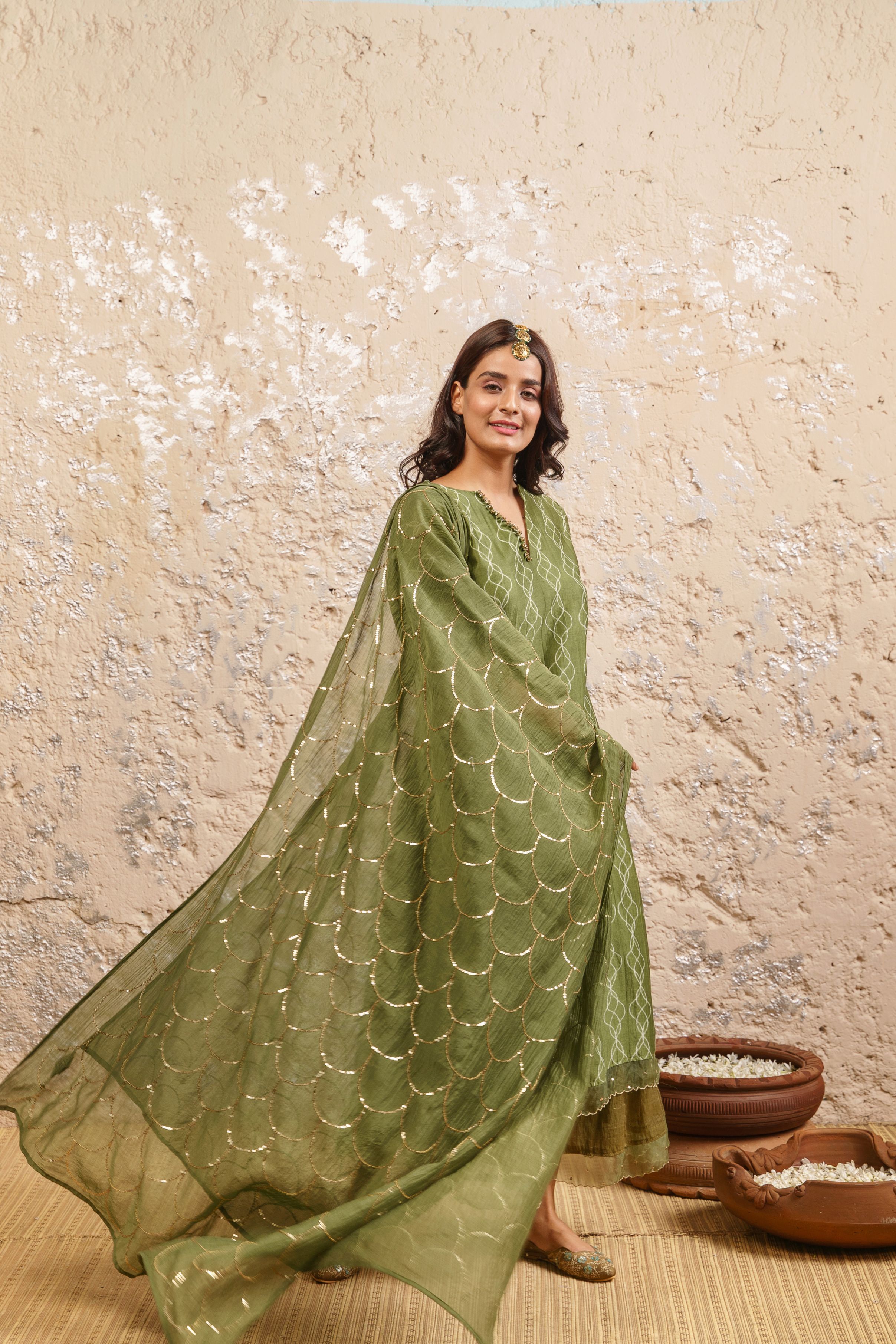 Olive Kurta With Kalidar Sharara And Dupatta – Naaz By Noor