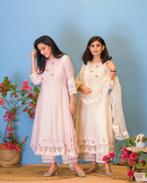 OUTBLOOM LILAC EMSEMBLE- SET OF 3 – Naaz By Noor