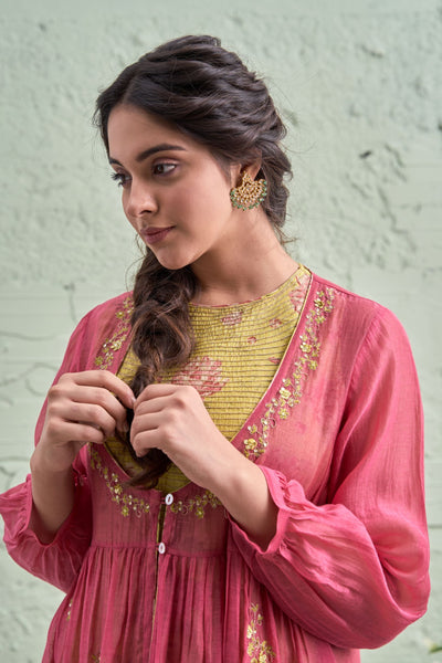 RAKHI- tyohaar ki thali gulabi- set of 4- kurta, pant, dupatta, overla ...