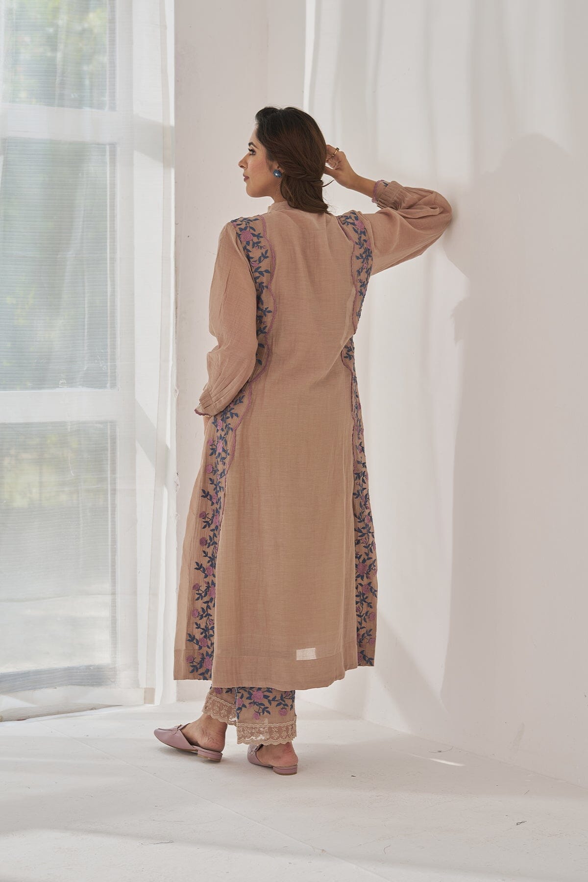 SHABANA BAANO- set of 3( kurta, pant & dupatta) - Naaz By Noor